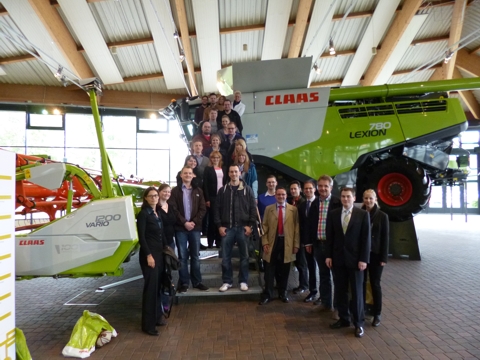 Exkursion zur Claas KGaA mbH nach Harsewinkel: Produktion und Technik ...