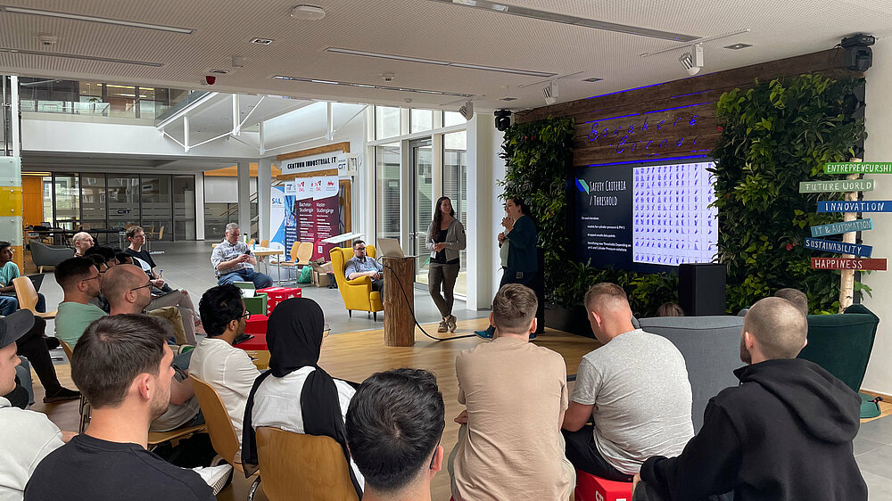 SAIL Hackathon – Intelligent Industrial Work Spaces 2024 am inIT: Kreativität und Innovation im ...