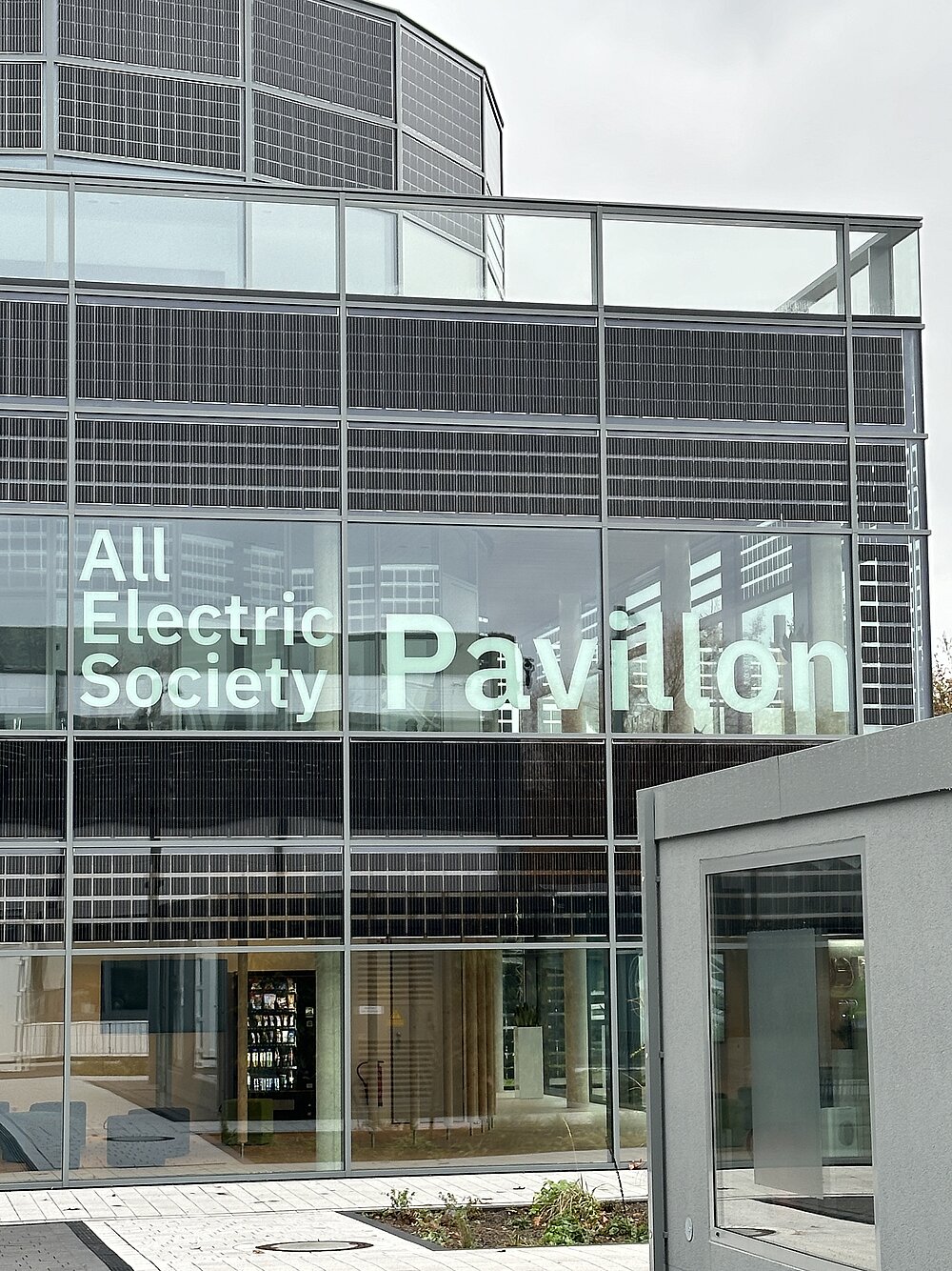 Exkursion in die Zukunft: Der All Electric Society Park: EECS - TH OWL