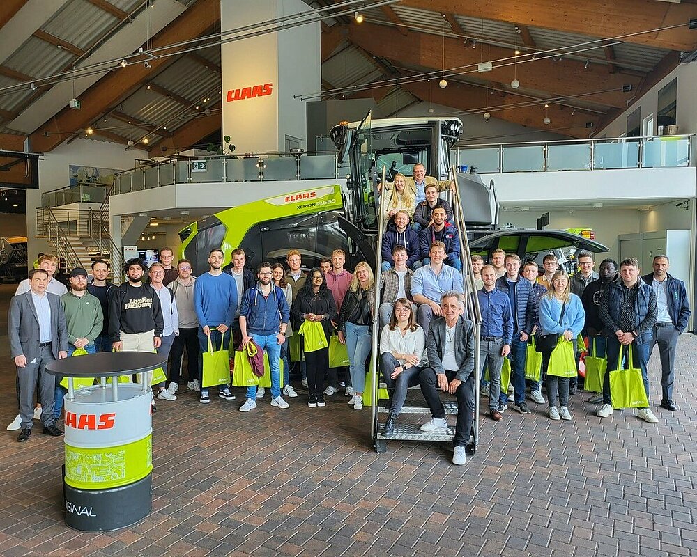 Exkursion zu CLAAS in Harsewinkel: Wirtschaftswissenschaften - TH OWL